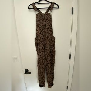 South Moon Under | Pants & Jumpsuits | South Moon Under Leopard Print ...